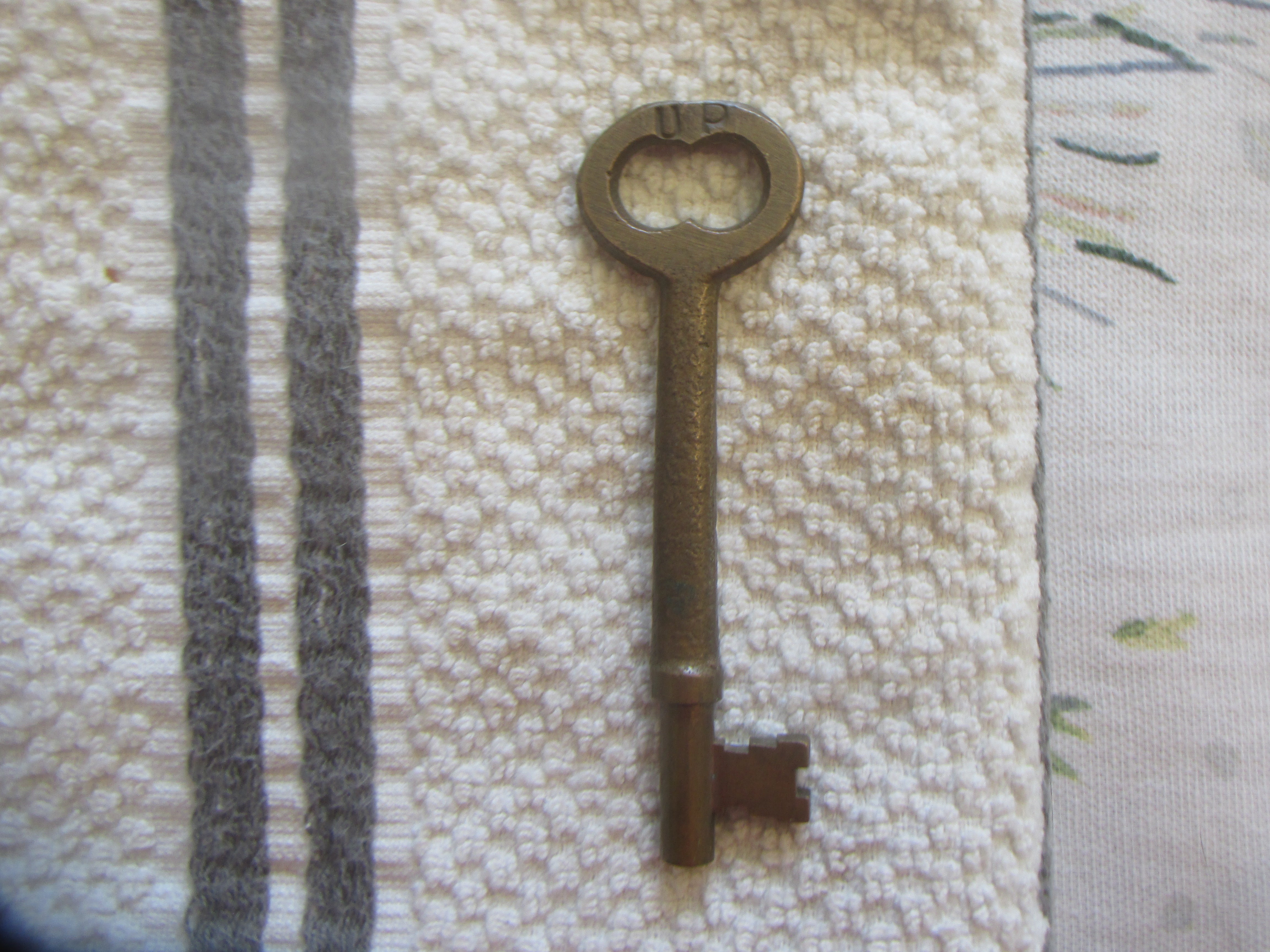 Union Pacific Coach Key – Midwest Railroad Emporium